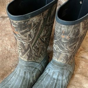 game winner | Shoes | Game Winner Waterproof Boots Size 5 | Poshmark